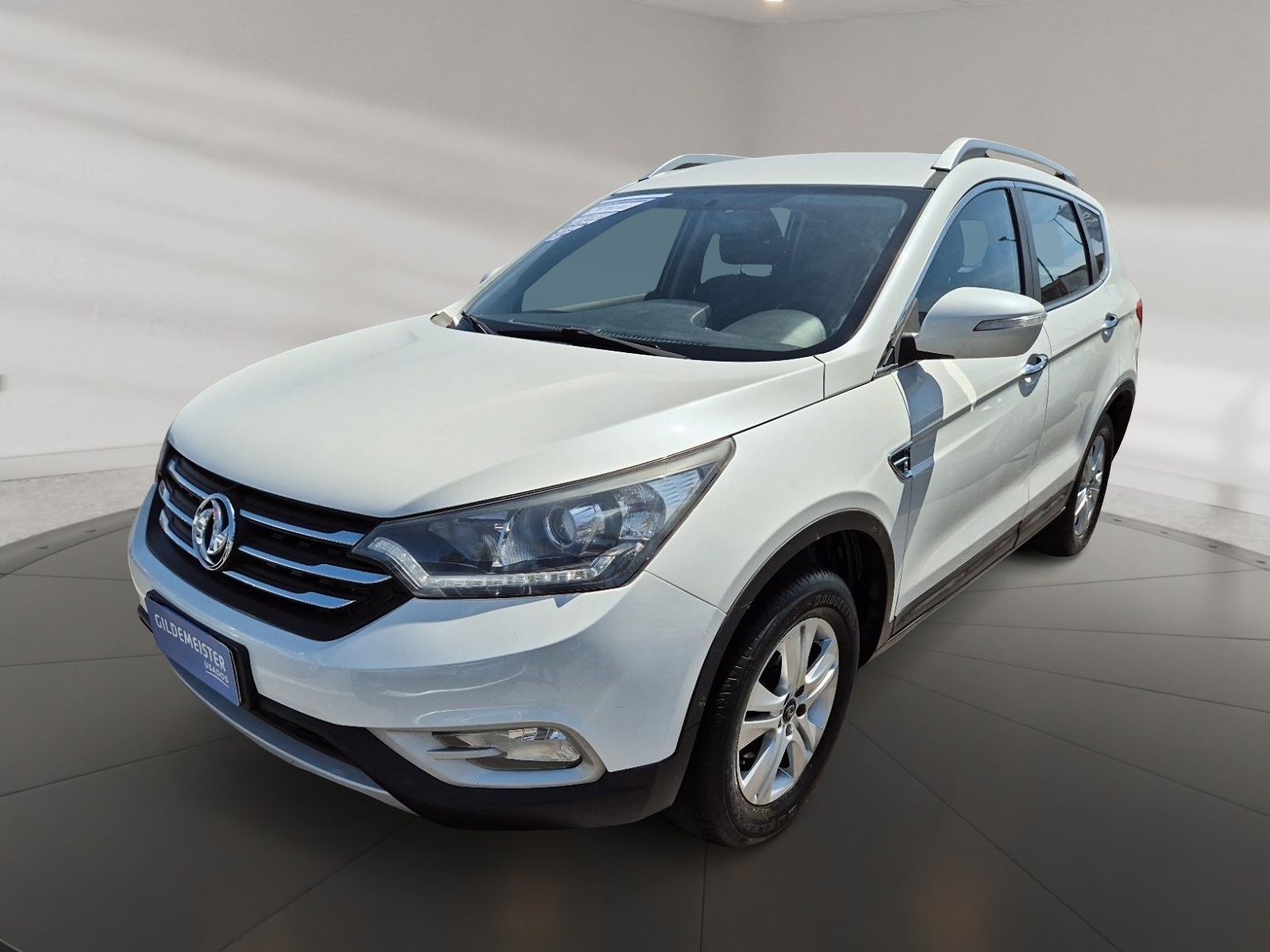 AX7 ELEGANT MT 2.0 PDXL92 - Gildemeister Usados